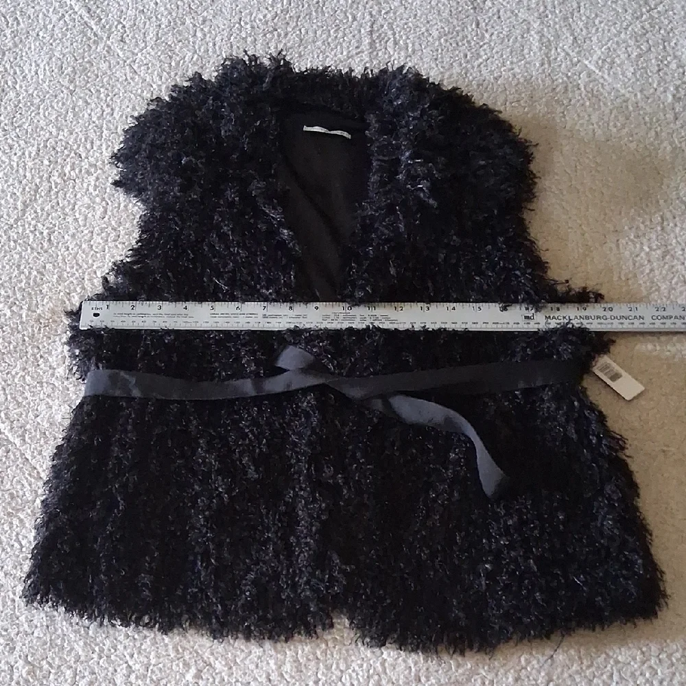 T Tahari | Jackets & Coats | New T Tahari Black Textured Vest | Poshmark